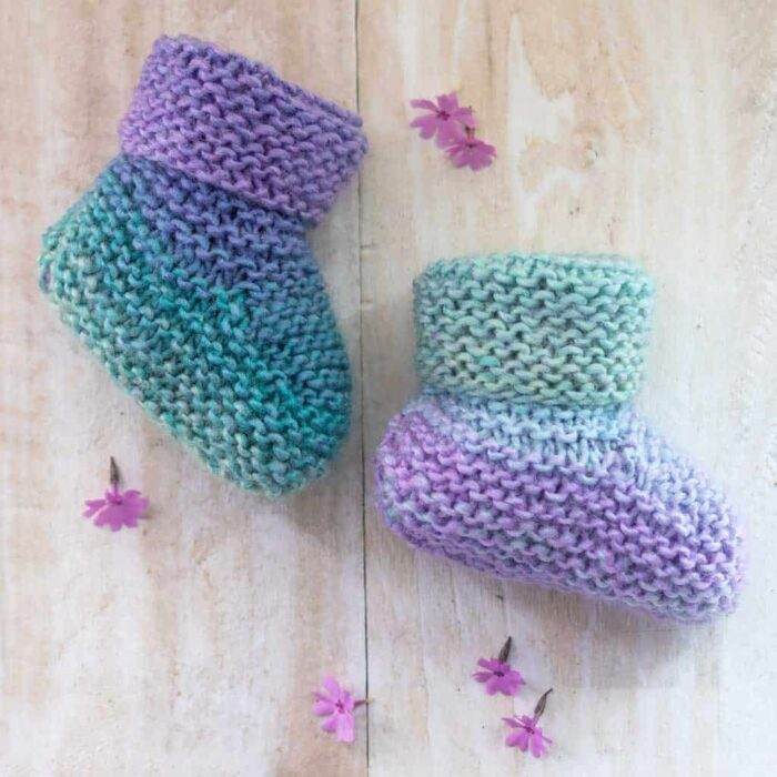 Baby's First Booties Pattern - BePatterns